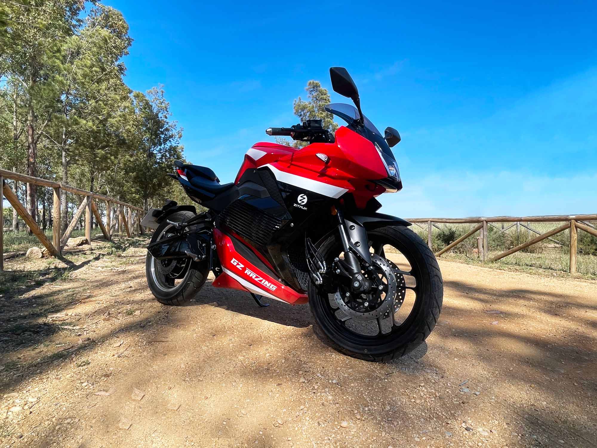 ZITMUV GZ RaZing / Moto Eléctrica 6.000W / Sunra Oficial